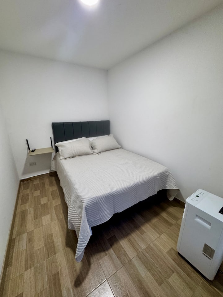 Apartamento Peñón Cali Ac/wifi # 201 (2hab) - Cali