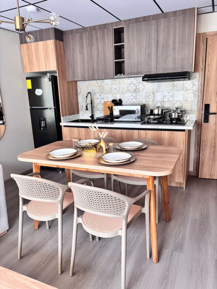 Ubicado En El Centro De La Ciudad - Cuenca