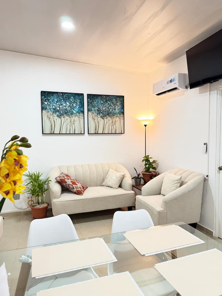 Hogar Corenaciudad Marsella, 3 A/c, Piscina - El Salvador