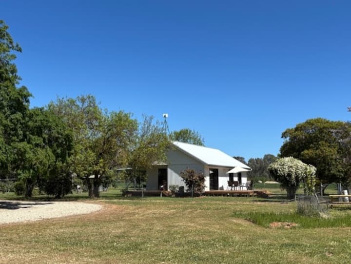 "Maroondah Cottage" - Bundalong