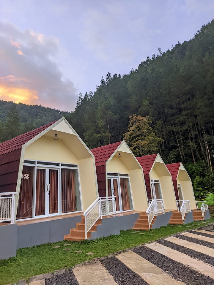 Diiza Glamping Tawangmangu - Tawangmangu
