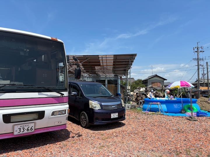 古民家　焚き火とテントサウナで贅沢体験昔ながらの広々空間を貸切最大25名程で団らん合宿記念日に最適。 - 요로조