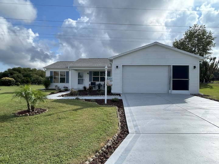 Relax & Unwind At Margarita Palms - The Villages