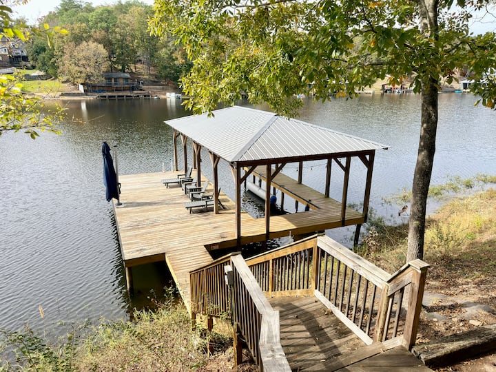 Wooded Lakefront Home W/dock, Firepit, Game Room - Tuscaloosa, AL
