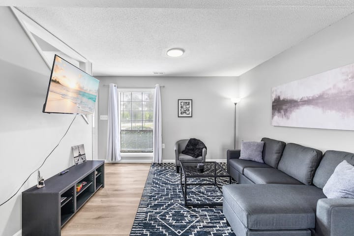 Relax • Work • Explore | 3br Downtown Haven - Spartanburg, SC