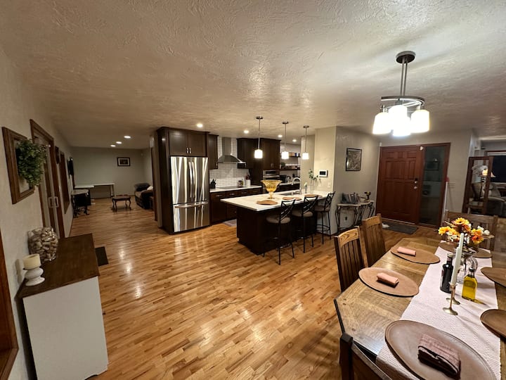 Centered In The Countryside, Private, And Gorgeous - King Estate Winery, Eugene