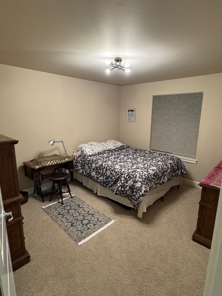 Golpar’ House - Olympia, WA