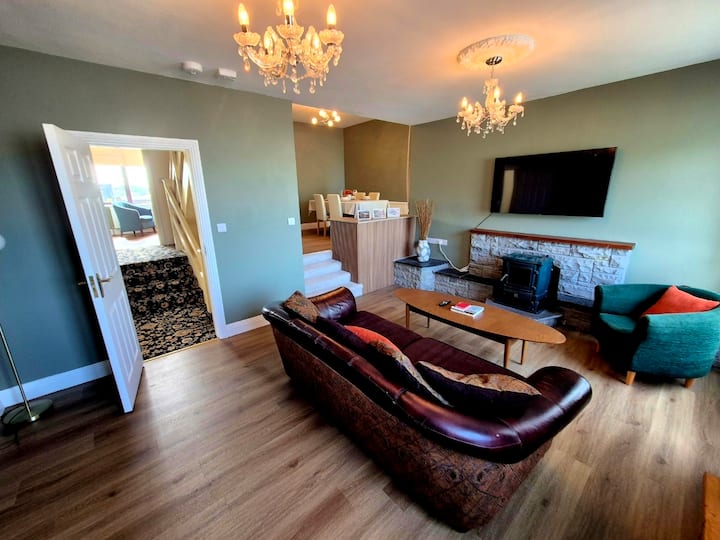 Elegant Detached House In Galway City Centre - Oranmore