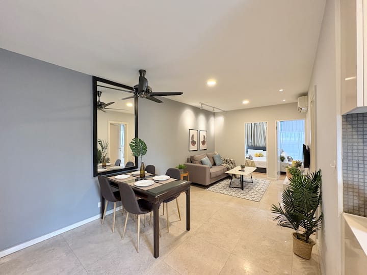 4~6pax Comfort 2br 1 Min Pavilion | Wifi & Netflix - Sabah