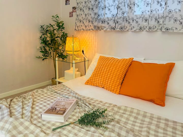 [오픈할인]관악산역/서울대벤처타운역/넓은3room/최대8인/편안아늑/가족친구그룹 - 안양시