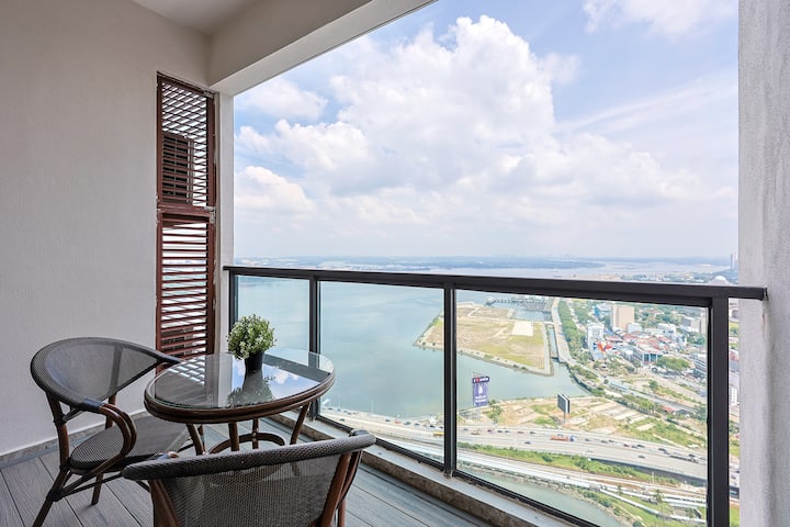 【New】modern 2br Private Amazing Seaview - Johor Bahru