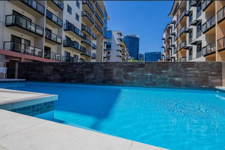 Family Riverside Cbd Retreat - Perth
