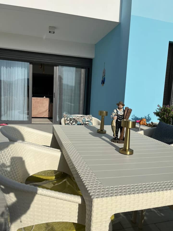 Premium 2 Bedroom Apartment - B-12 Beach Club - Aqaba