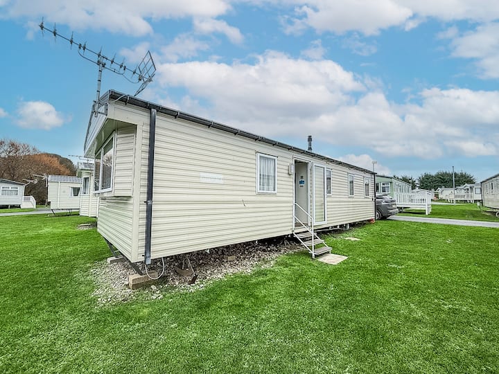 Caravan At Kessingland Beach, Suffolk Ref 90025pw - Kessingland