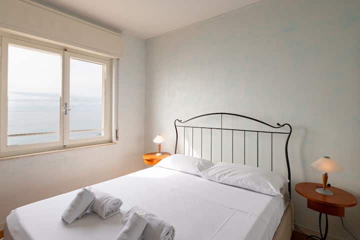 Mediterranean Home -
With Sea View - Vintimille