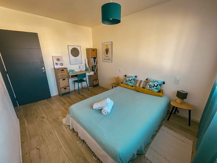 Une Chambre Dans Une Maison Calme - Cabestany