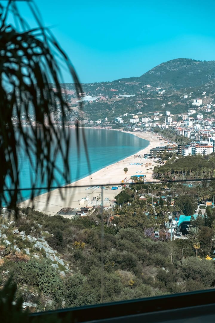 Cleopatra Plajı ÜZerinde Sessiz Lüks Kaçış - Alanya