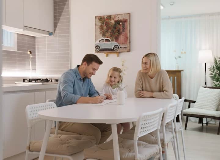 At센터l강남l코엑스l양재천l예술의전당l양재 시민의 숲L주니스테이 - Seongnam-si