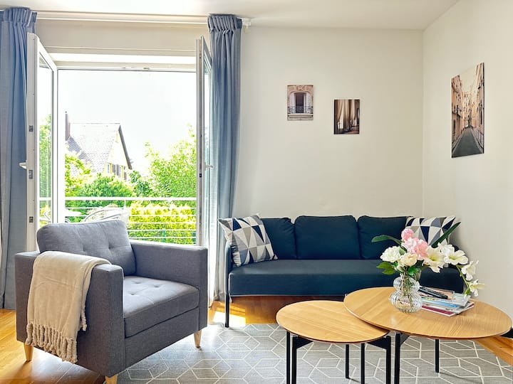 Stuttgart | Große Wohnung | 8 Betten | Monteure - Leonberg