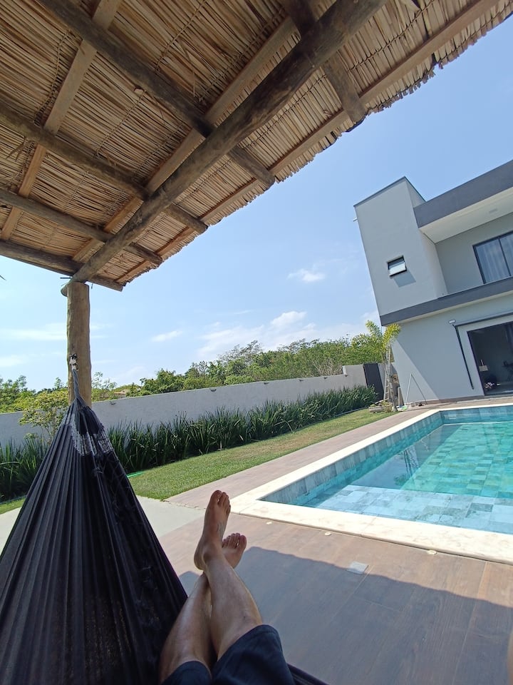 Casa C/ Piscina, 2 Dorm, 3 Banh E Vista áRea Verde - Itu