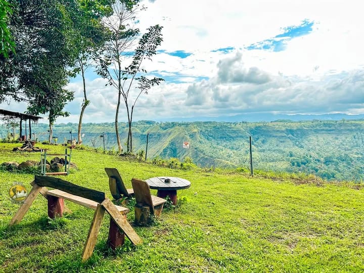 Cliffside Casita - Thrill Playgrounds & Tipi Café - Cagayan de Oro