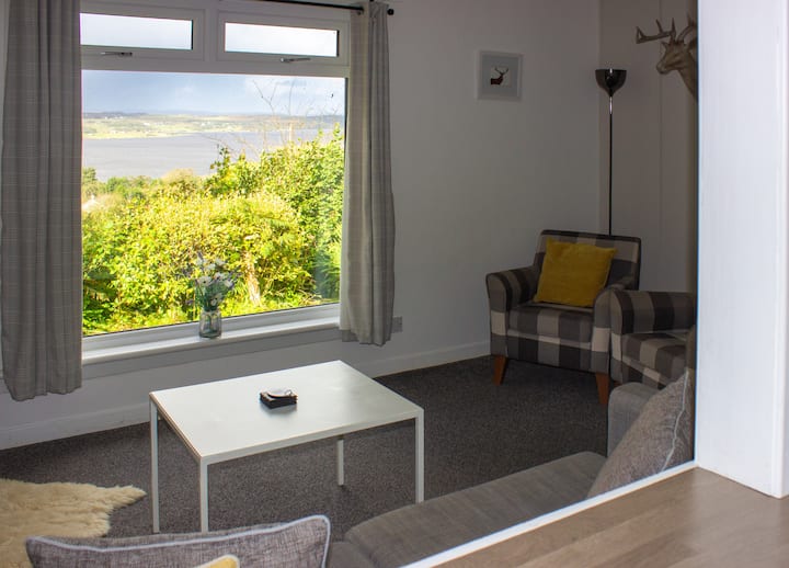 Loch Eyre Cottage - Isle Of Skye - 2 Bed, Sleeps 4 - Skye
