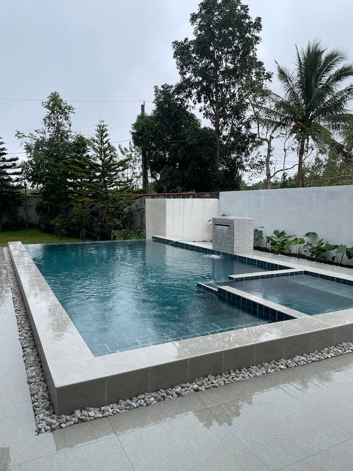 Villa 2- Norwil Manor Tagaytay (15pax) - Tagaytay