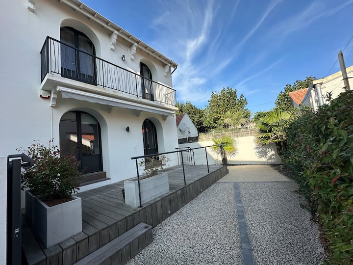 Le Roitelet 4*_plage, Port & Gare à Pied, Parking - Saint-Gilles-Croix-de-Vie