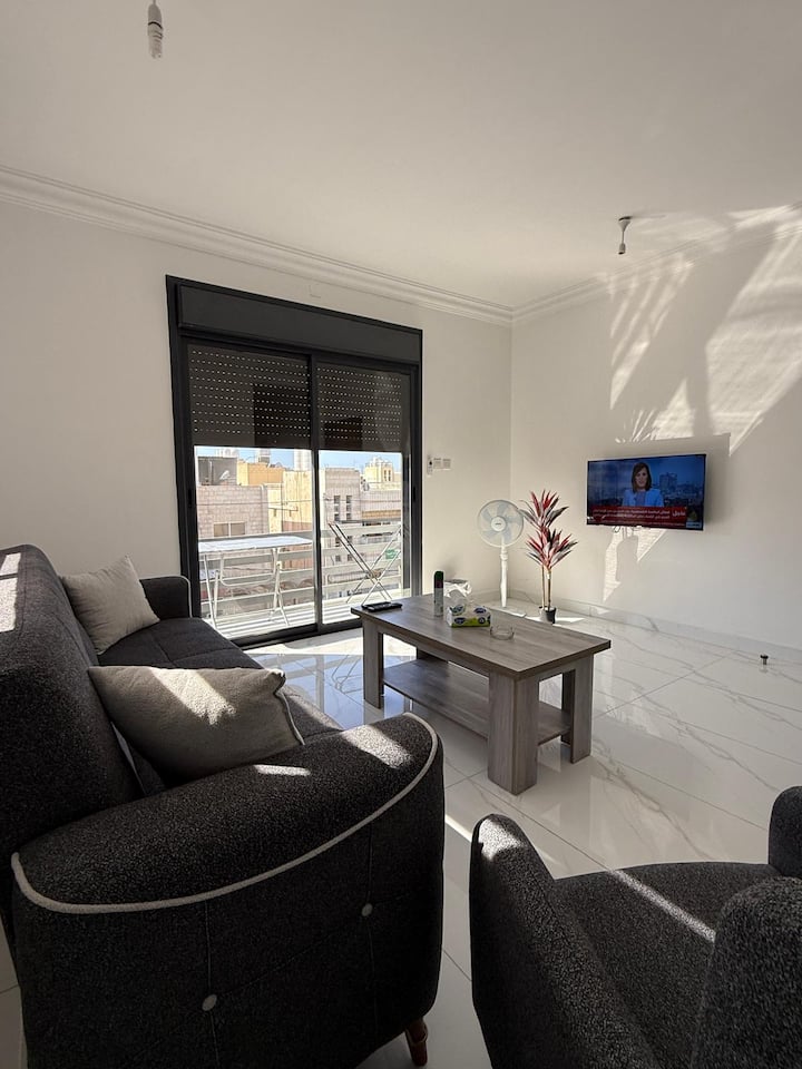 Stylish Coral Apartment Near Ayla Resort & Hotels - Aqaba