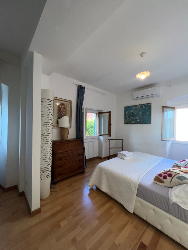 App A 10 Min Dal Centro Con Parcheggio Privato - Florens