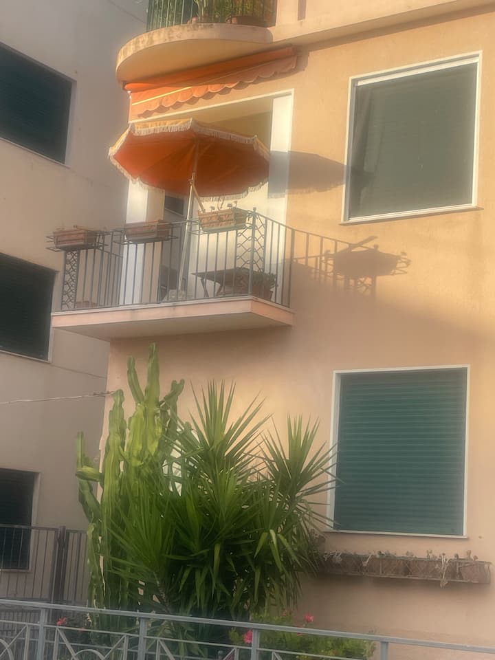 Casa Terrazzino-50 M Dal Mare - Bordighera