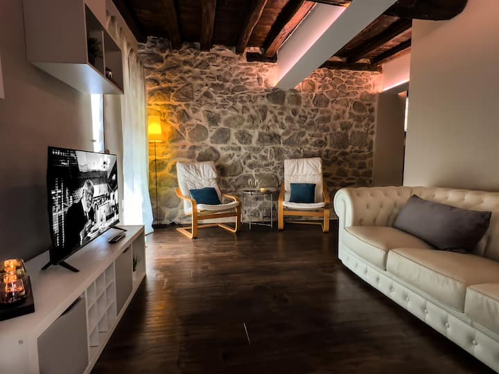 Milla’s Place - Historic Cozy Retreat In Old Town - Bracciano