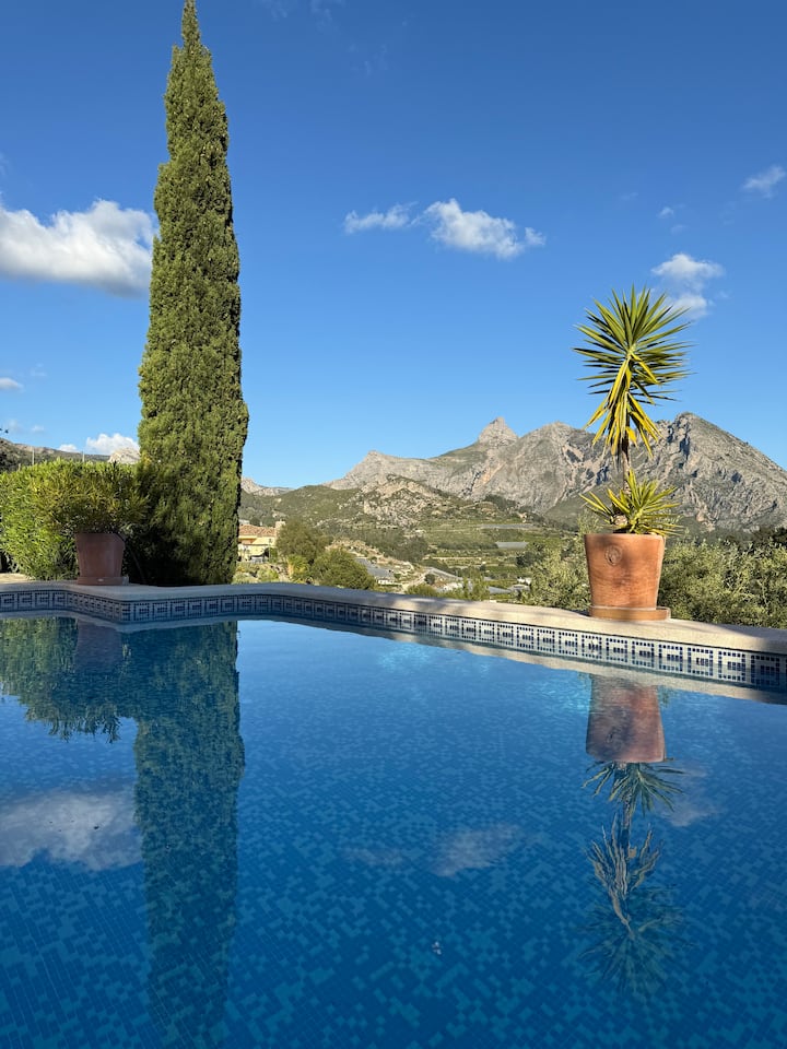 Casa Capelletes - Mediterranean Mountain Villa - Guadalest