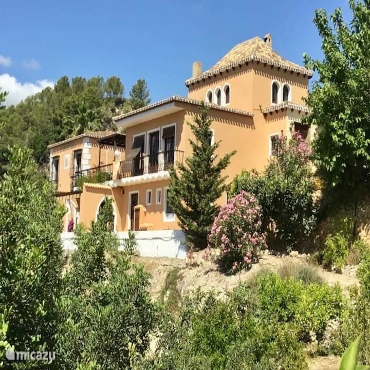 Casa Capelletes - Mediterranean Mountain Villa - Altea