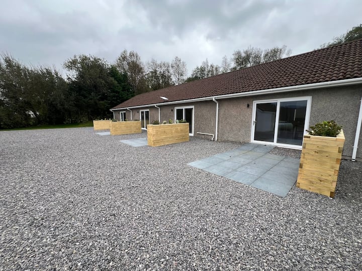 Self Contained Modern Holiday Let. - Bridgend