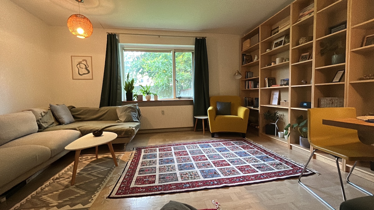 Cozy garden-view room in Copenhagen - Flats for Rent in Copenhagen ...