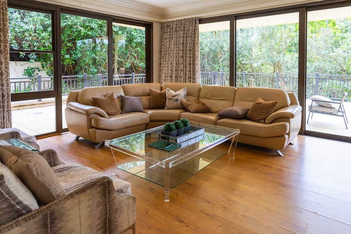 Architectural Masterpiece - Villa Rosa @ Zimbali - Dolphin Coast