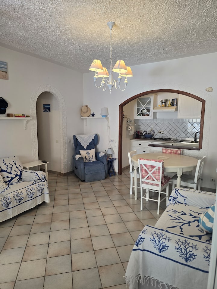 Villetta Con Paito E Giardino Mattonato - Sabaudia