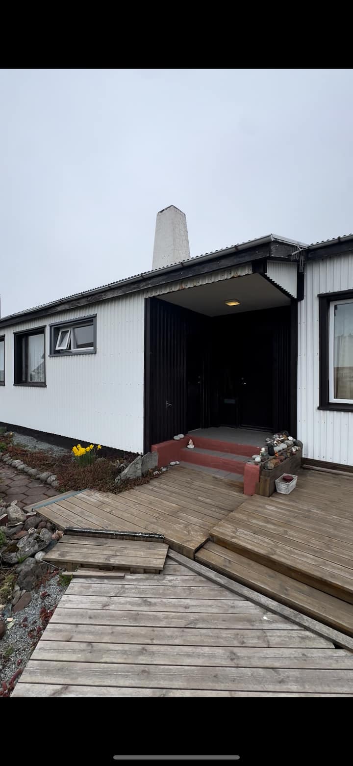 Beaut. Home (Renovations Finished By 16th October) - Höfn