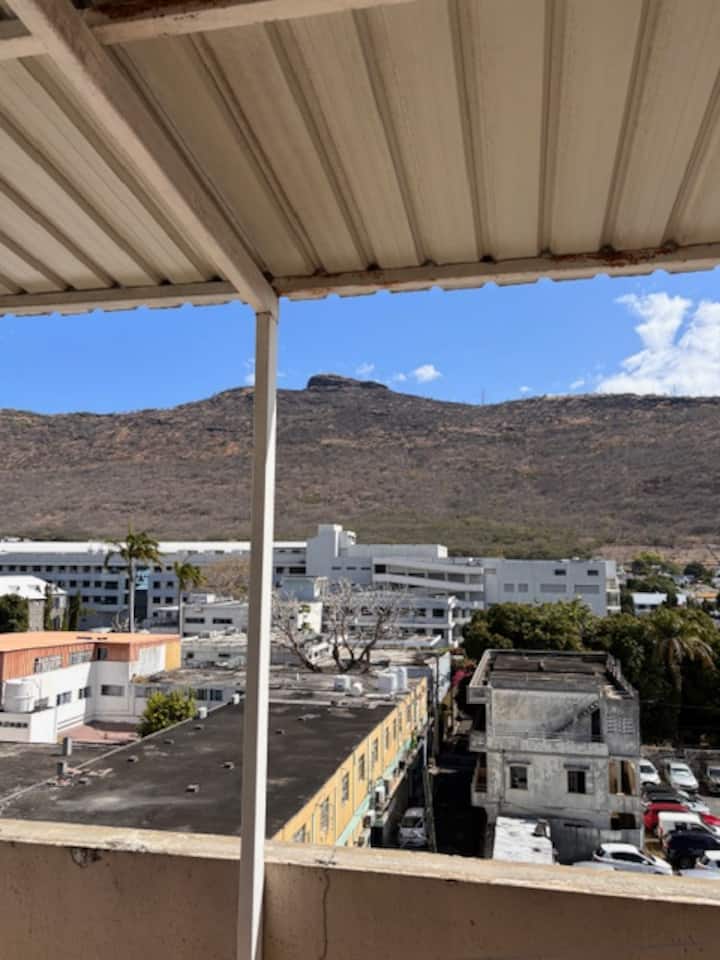 Studio Authentique Et Calme A Port-louis. - Port Louis