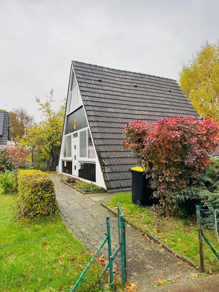 Eulenburg Am Reuthsee – Nurdachhaus Mit Garten - Bad Königshofen