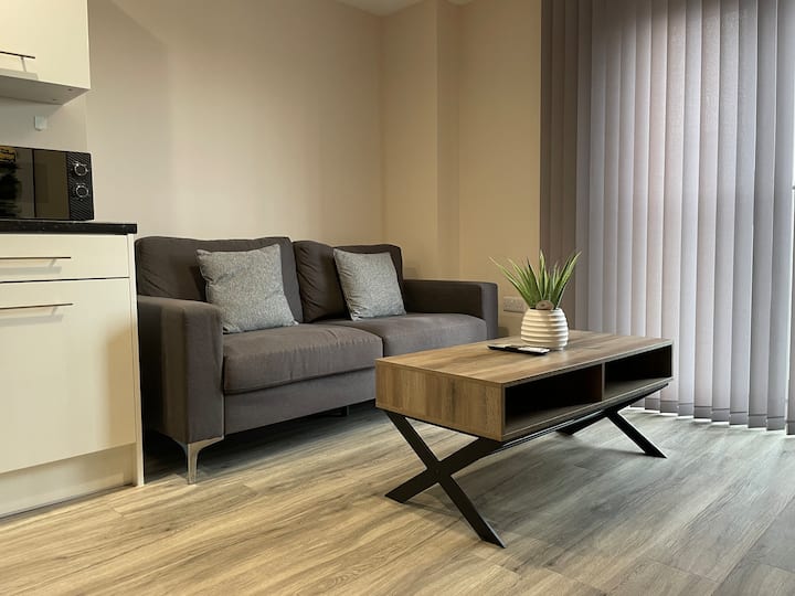 Modern And Stylish Flat | Self Check-in - Mánchester