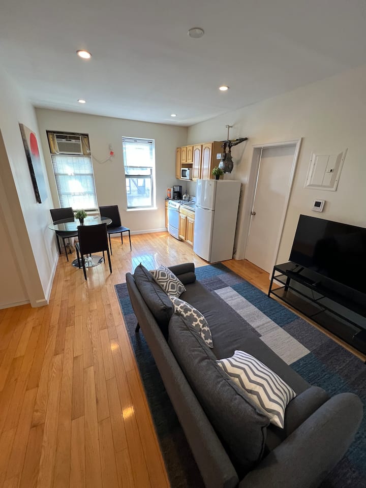 Cute 2 Bedroom Apartment In Fort George 1 - Bronx, NY