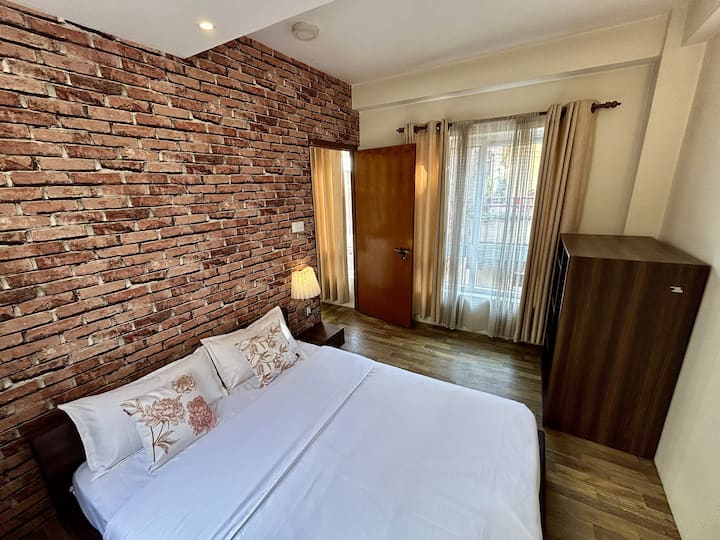 Everest Modern 1bhk In Patan | Quiet & Central - Nepal