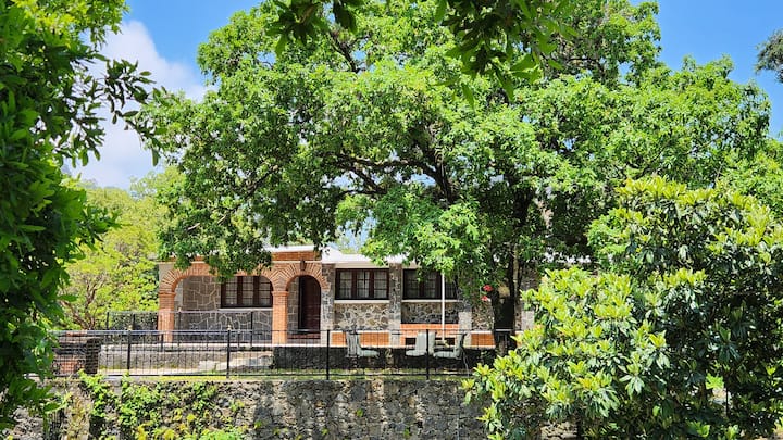 Amplia Y Tranquila Casa En El Bosque - Tepoztlán
