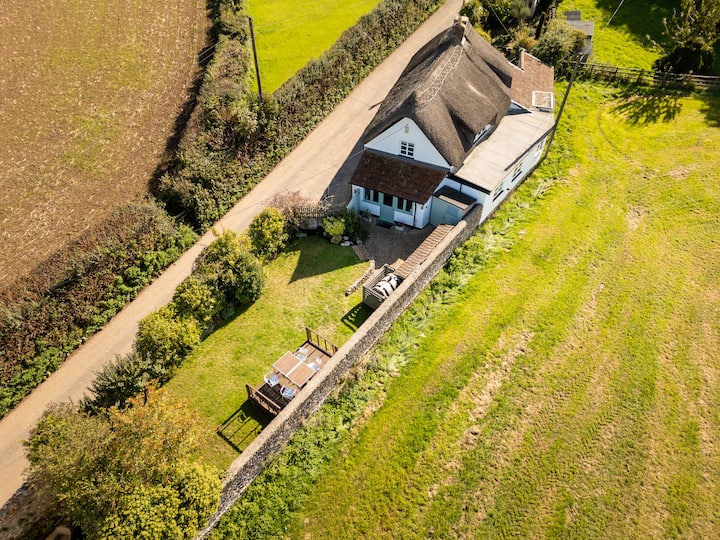 Bijoux Country Cottage Sleeps 6 Musbury, Devon. - Seaton
