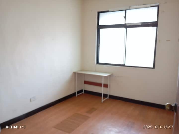Mrt Nangang Single Bedroom B - 南港區