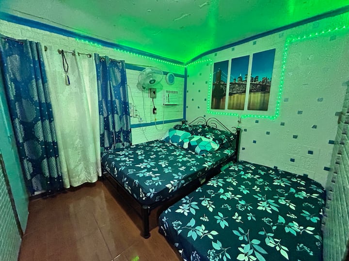 4pax 1 Ac Br House+200mbps+ Parking+netflix+games - San Mateo
