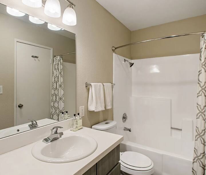 1 Bed In Long Beach - 카슨