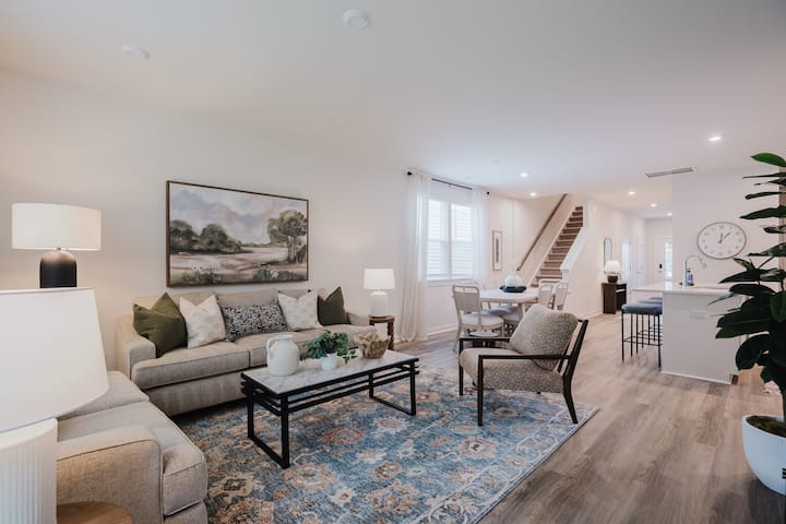 Stylish Bluffton Getaway For Families & Friends - Bluffton, SC
